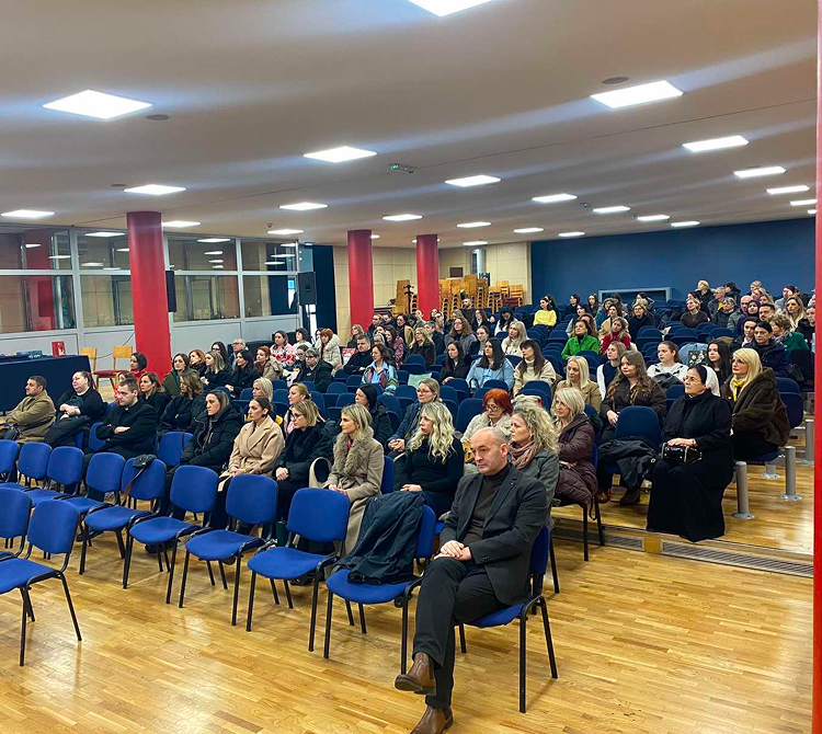 Božićna duhovna obnova - Katolički školski centar "Sv. Josip" Sarajevo